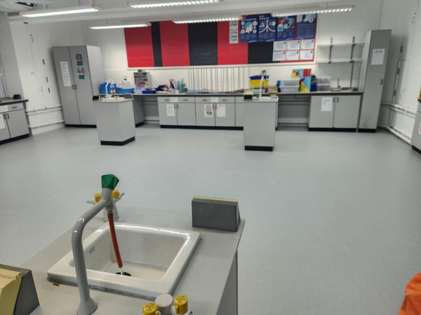 沙田學院 ESF Shatin College Physics Laboratory Renovation - 卓譽建材工程有限公司
